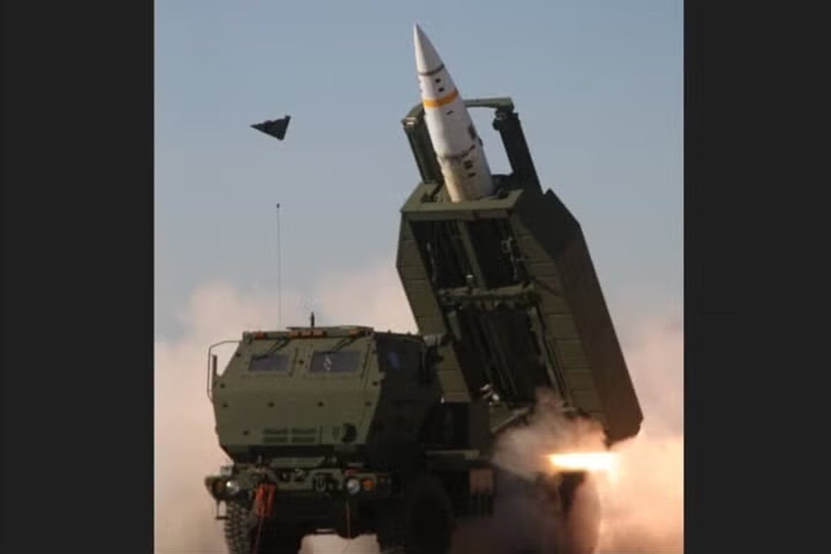 ウクライナ軍、ATACMSでロシア空軍基地を攻撃！緊迫の高まりと報復の連鎖