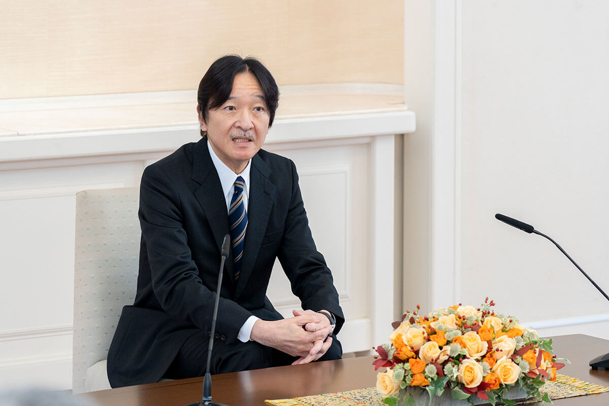 秋篠宮さま「皇族も生身の人間」発言の真意を読み解く