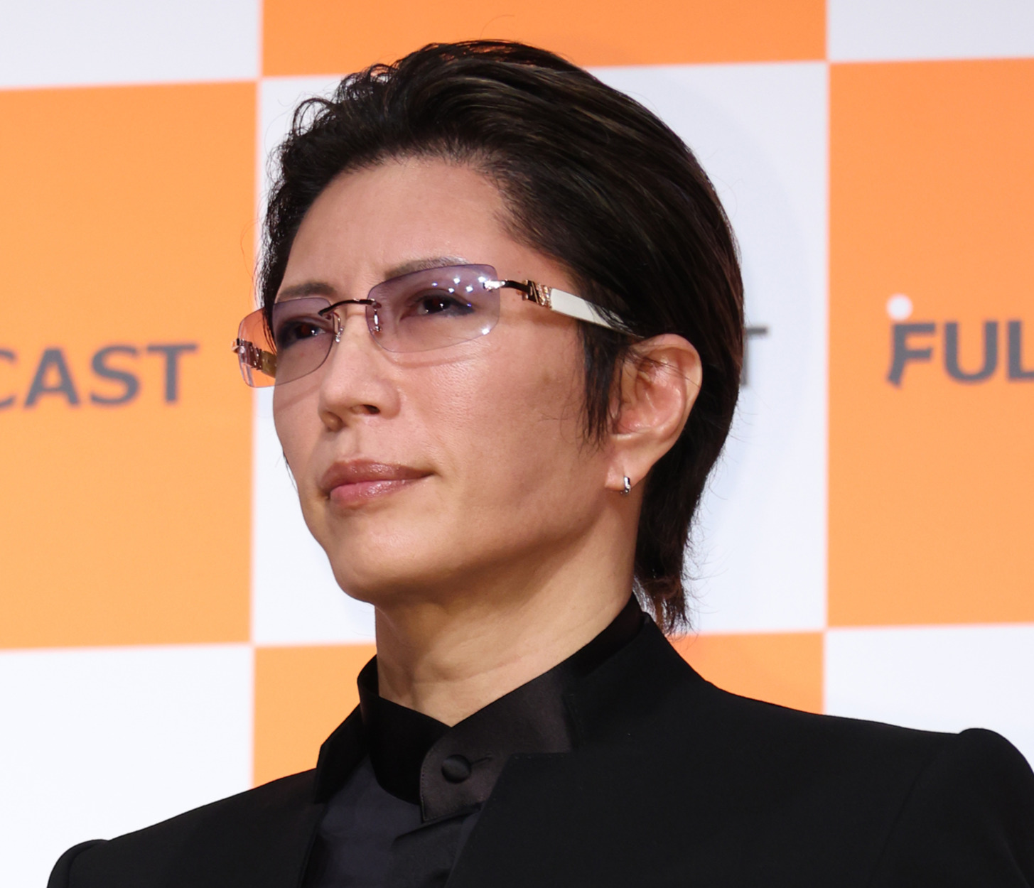 GACKT氏、AI化計画に本音吐露！ファンからの批判殺到も「興味はある」