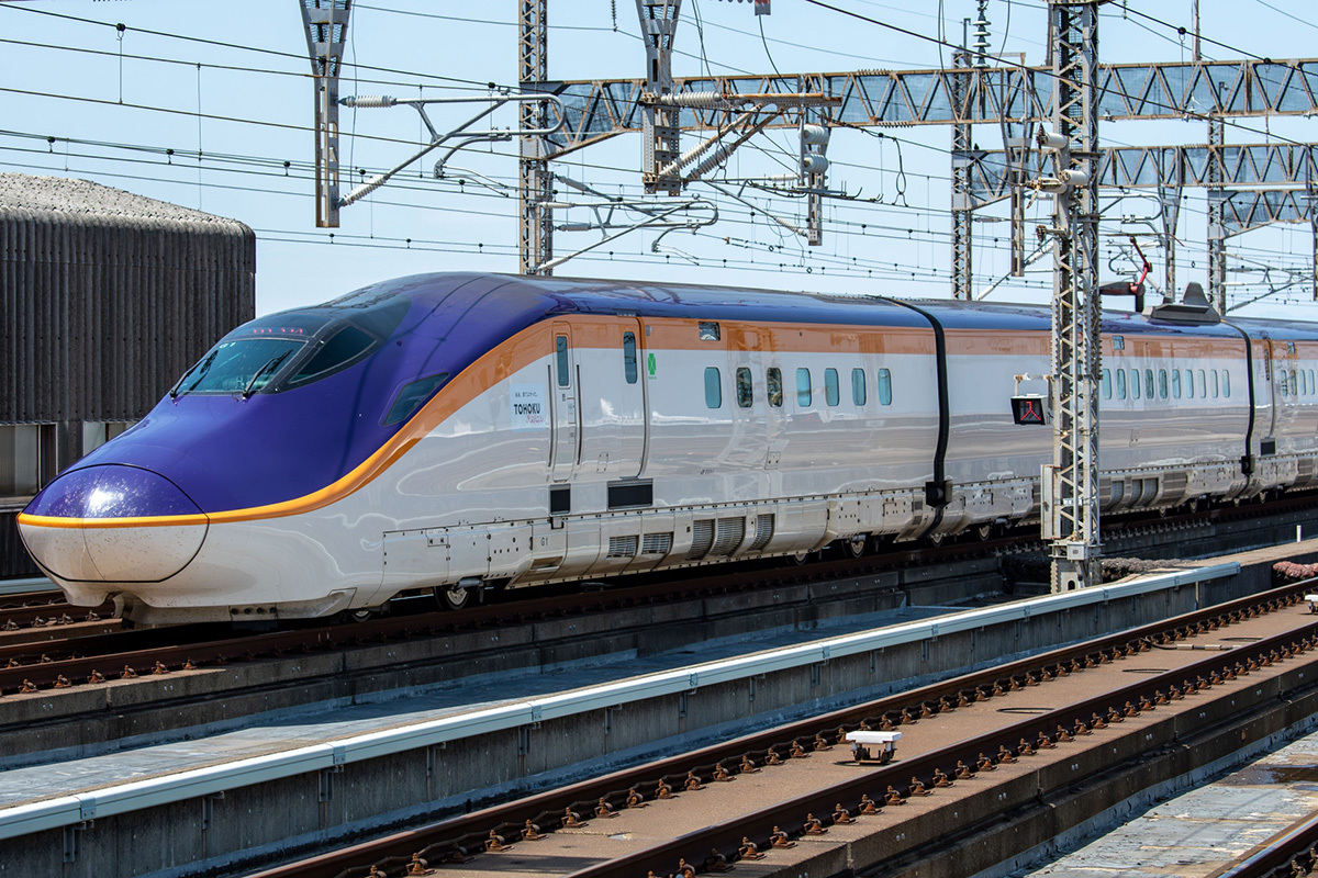 山形新幹線E8系、信頼揺るがす重大トラブル：相次ぐJR東日本新幹線問題の背景と影響